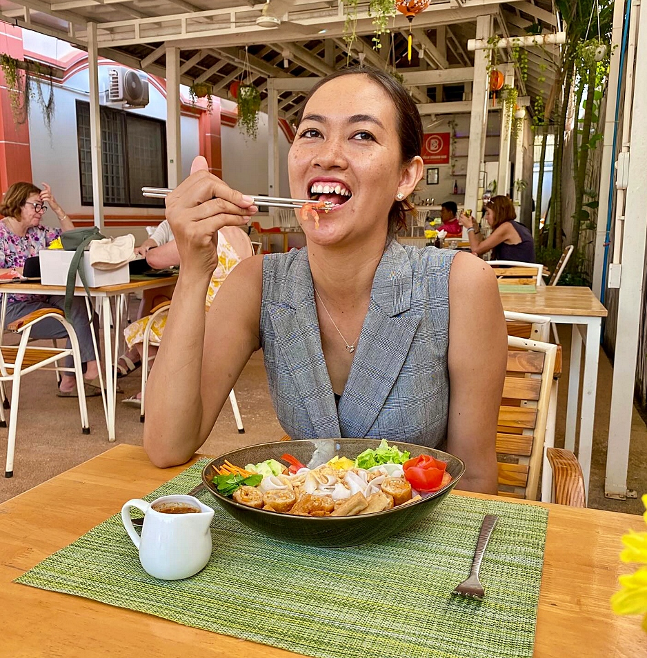 Hey Bong! - Cambodian Travel Partner