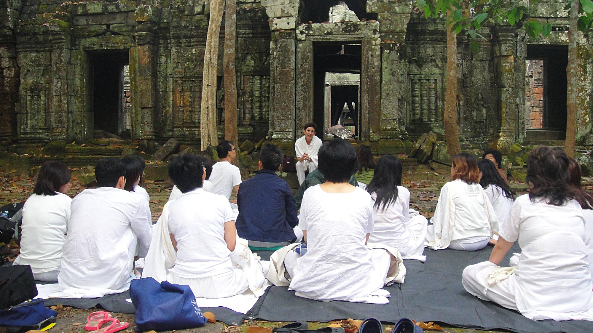 Meditation retreat - Cambodian Travel Partner - Anchoring the light